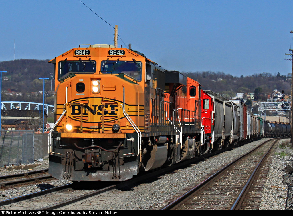 BNSF 9942